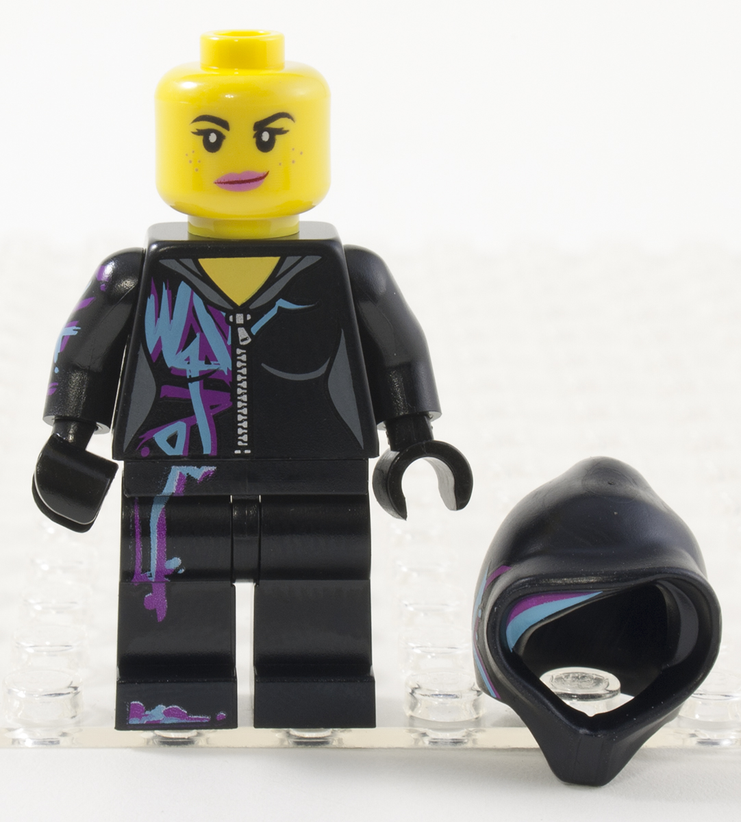 70801 - Wyldstyle Hood Off - FBTB