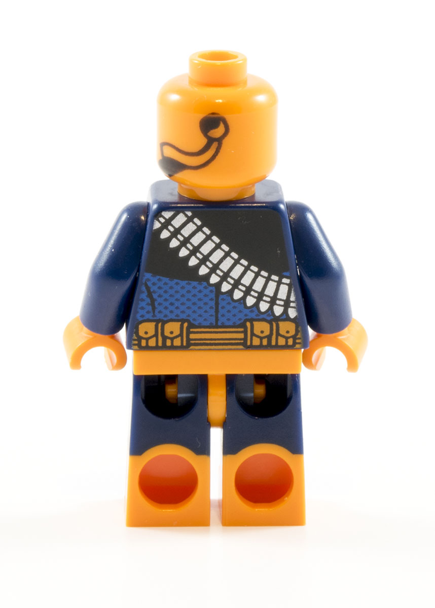 76034 Deathstroke Back - FBTB