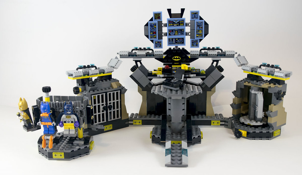 Review: 70909 Batcave Break-in - FBTB