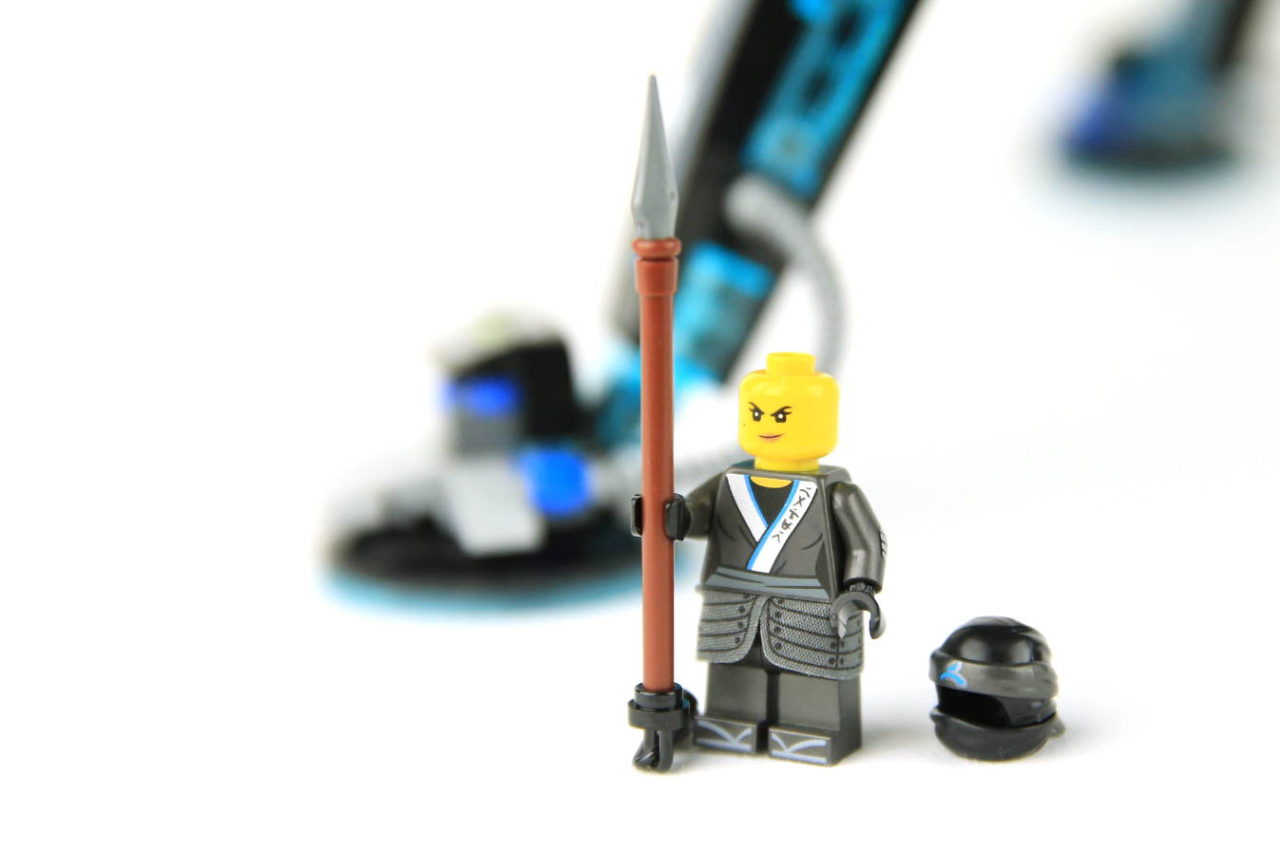 Review: 70611 Water Strider - FBTB