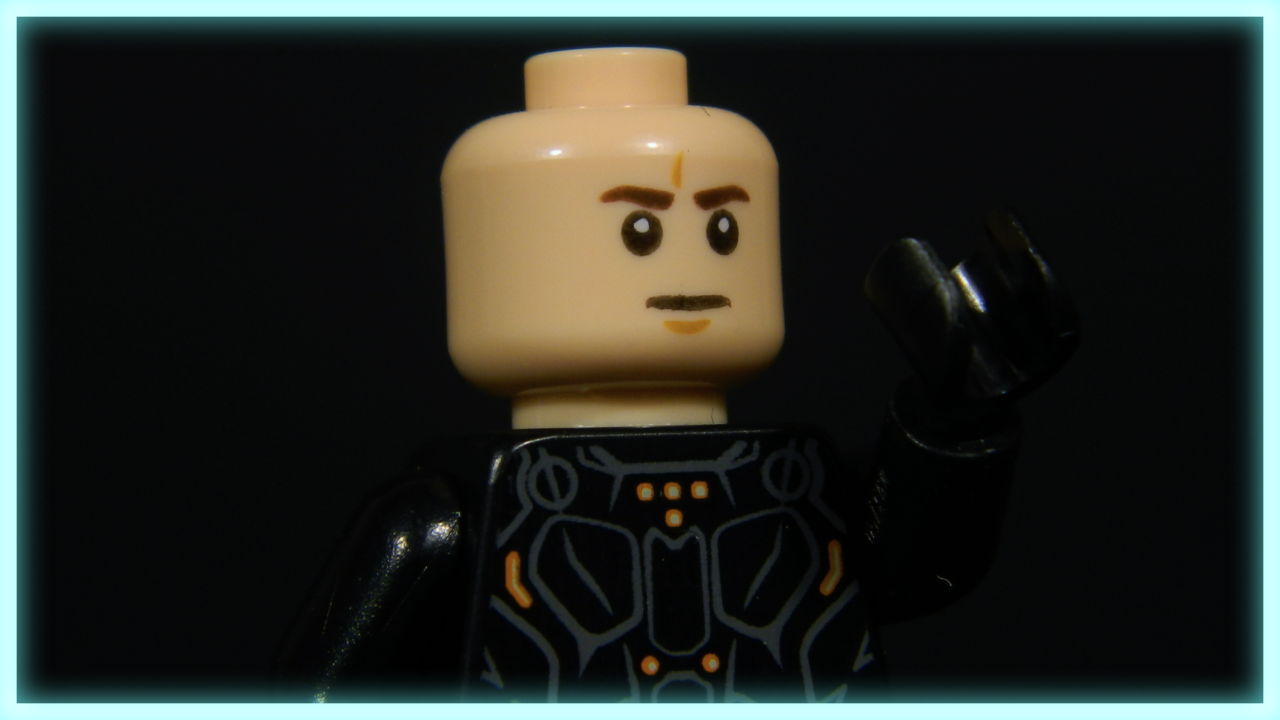 Review: 21314 Tron Legacy Light Cycles - FBTB