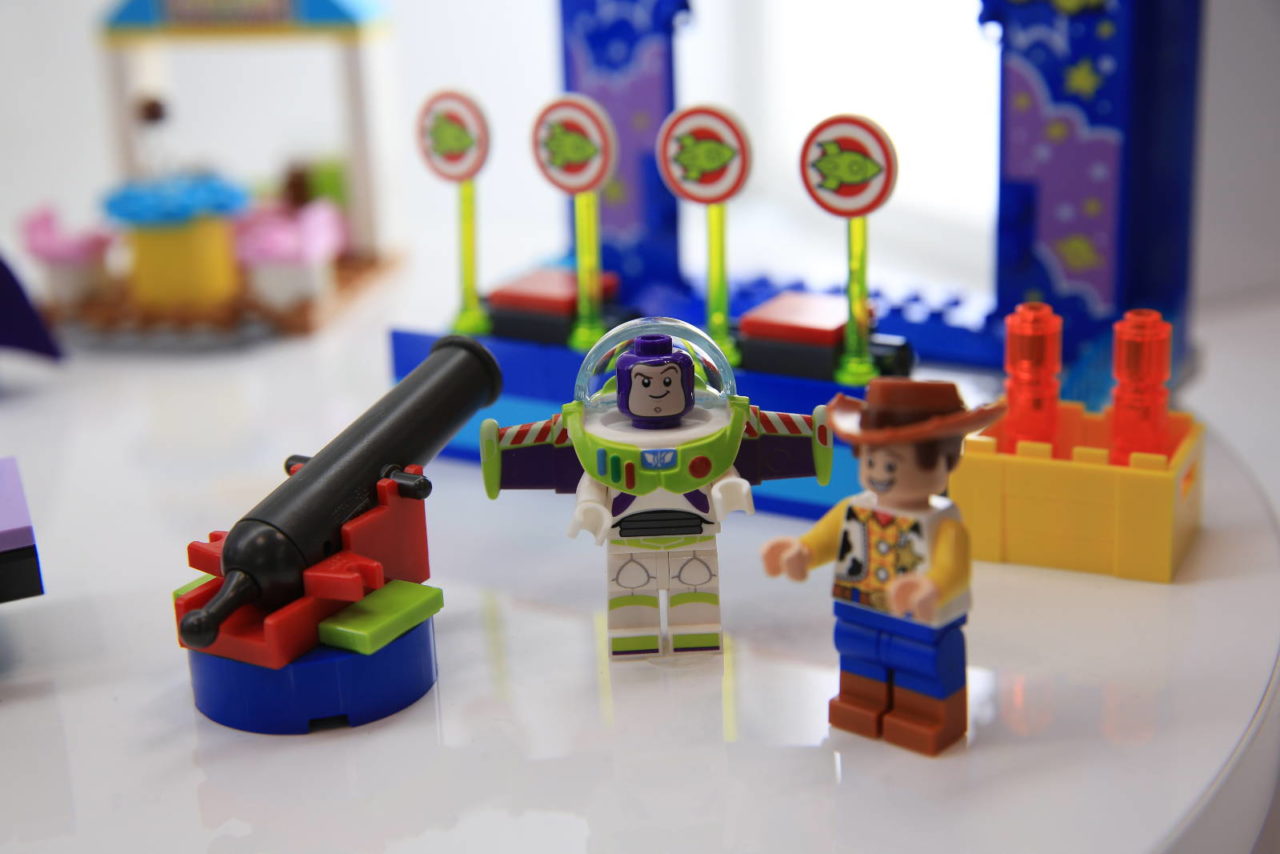 10770 Buzz & Woody's Carnival Mania - 6 - FBTB